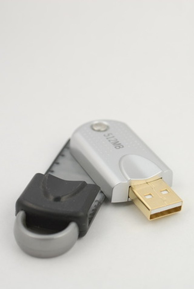 How to Record From a DVR to a Flashdrive | Techwalla