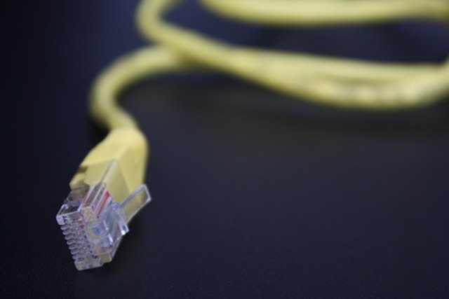 How to Transfer Files With a Crossover Cable | Techwalla