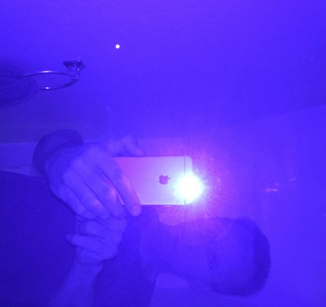 Turn Your iPhone Into a Black Light | Techwalla