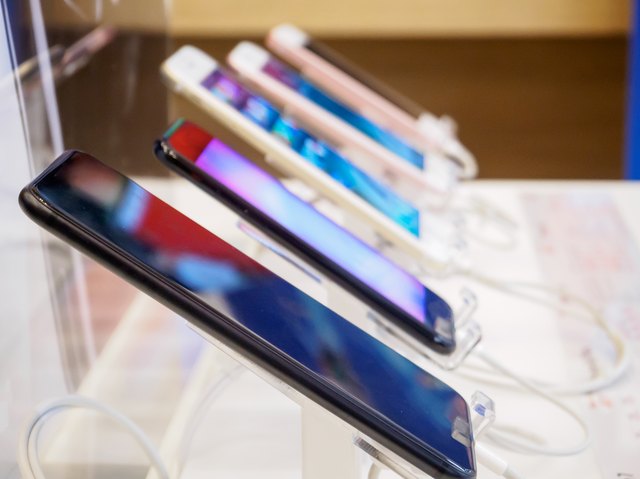 Advantages & Disadvantages of Electronic Gadgets | Techwalla