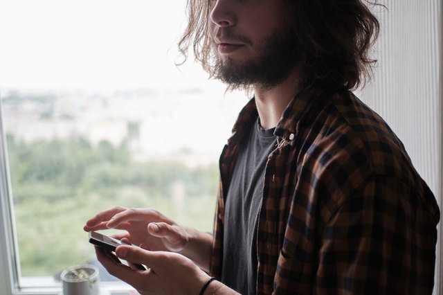 How to Ping a Cell Phone Location | Techwalla