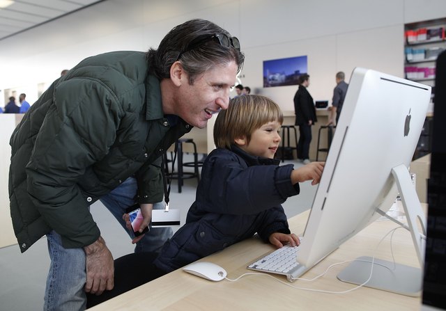 How to Import Facebook Photos to Mac iPhoto | Techwalla