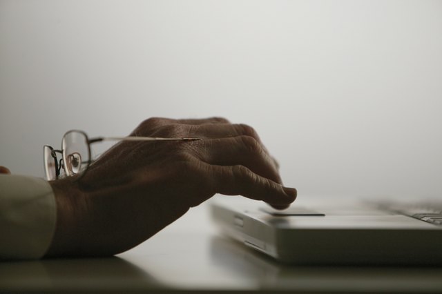 How to Use a Dell Touchpad | Techwalla