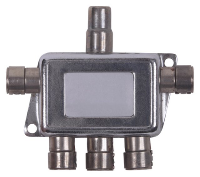 How Can I Split a Direct TV Signal for Two Receivers? | Techwalla