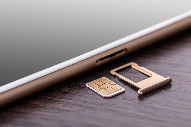 How to Get a Jammed SIM Card Out | Techwalla